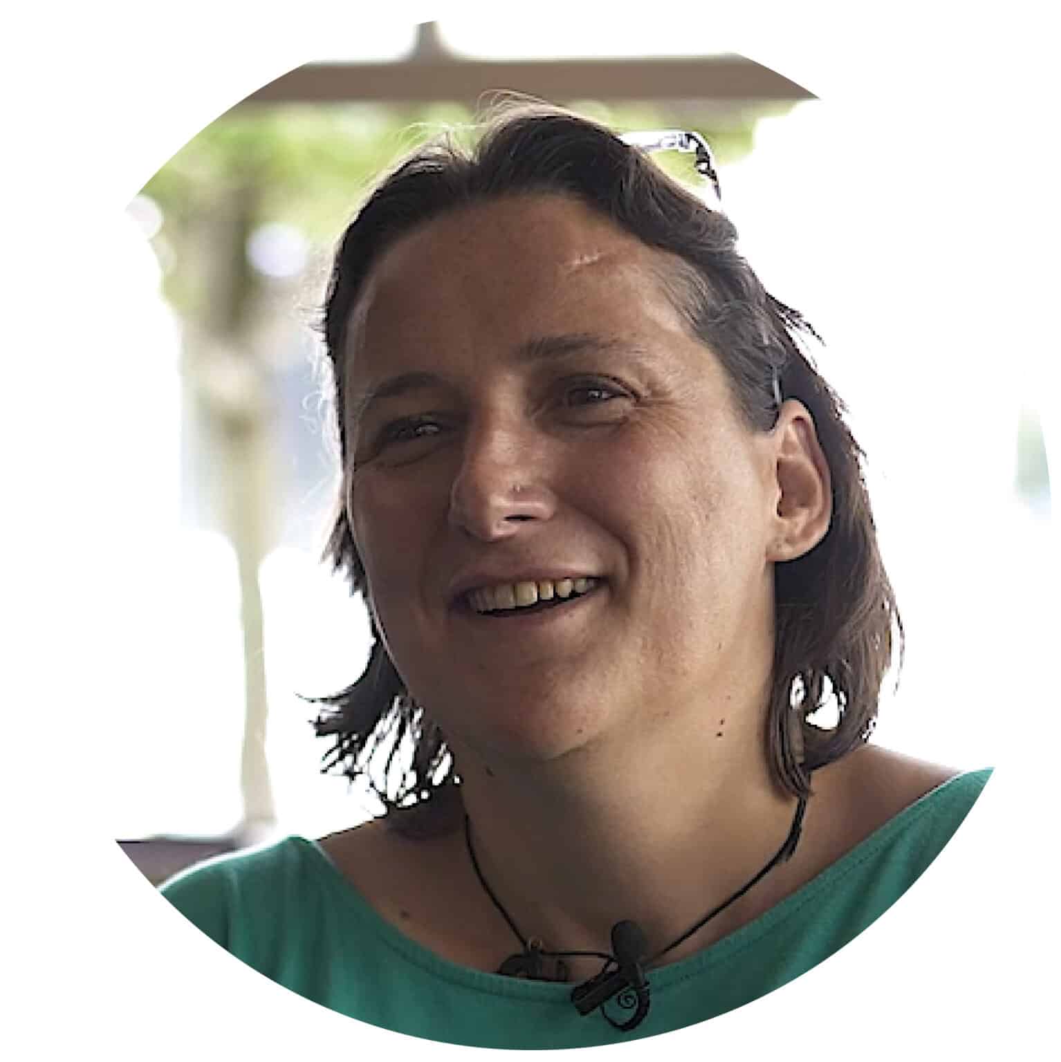 Yomper power pack for manual wheelchair with fixed or foldable frames