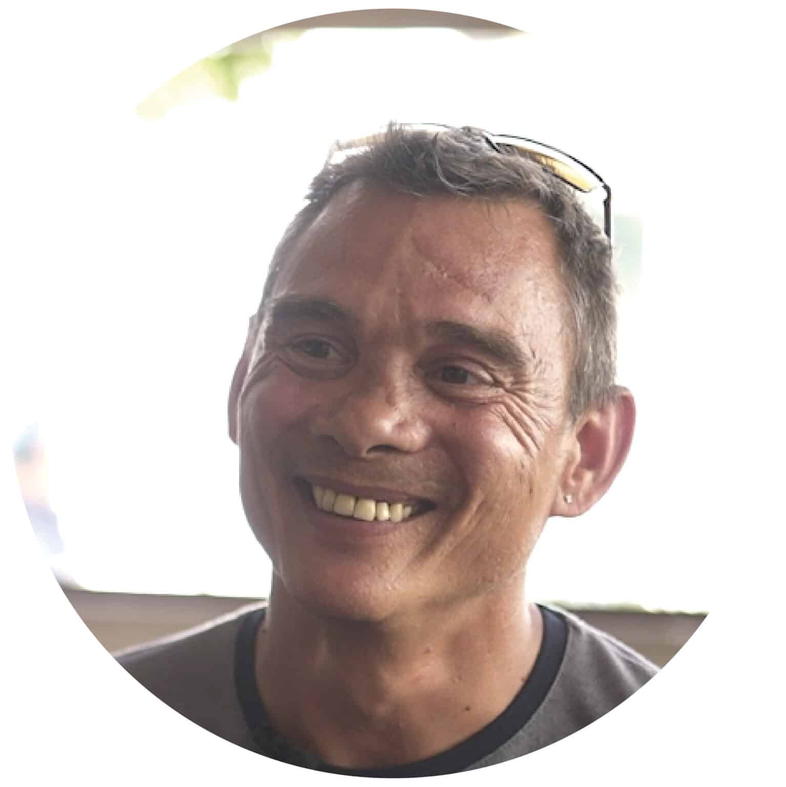 Yomper power pack for manual wheelchair with fixed or foldable frames