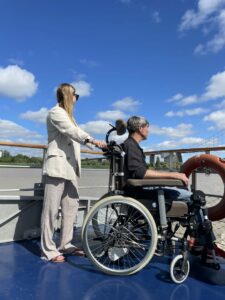 EN - Enjo wheelchair motorization - Fauteuil roulant électrique pliable ...